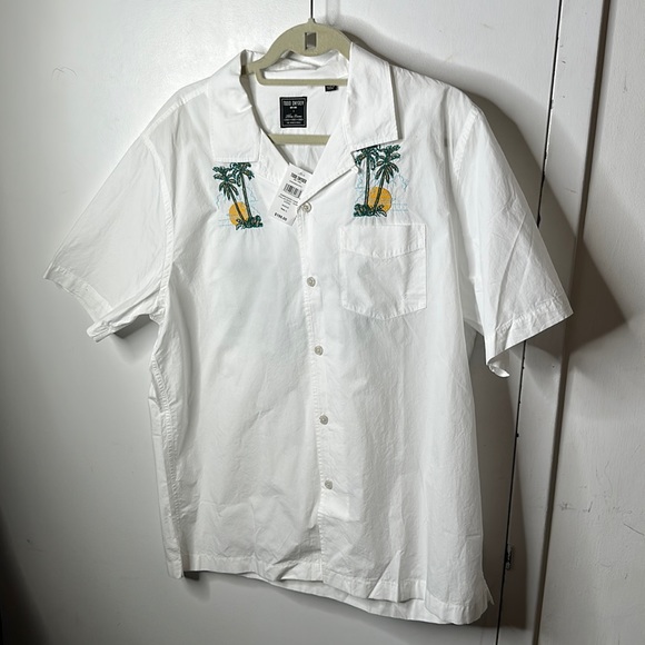 Todd Snyder | Shirts | Todd Snyder Mens Embroidered Surf Scene Camp ...
